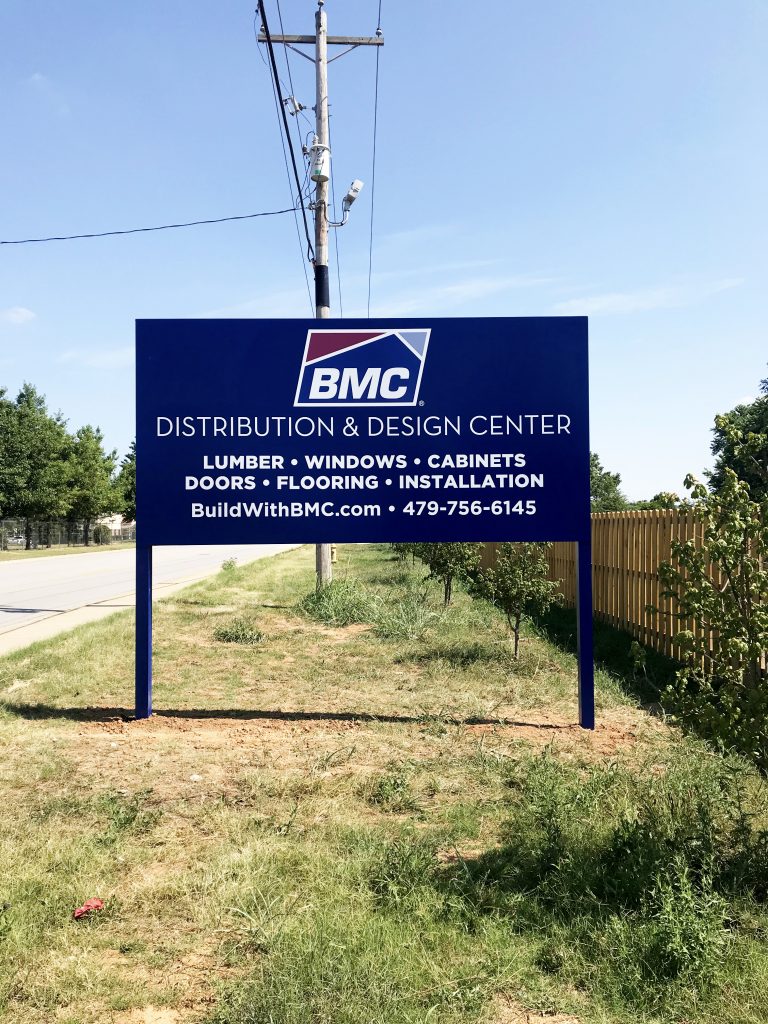 BMC Post & Panel – Arkansas Sign & Banner